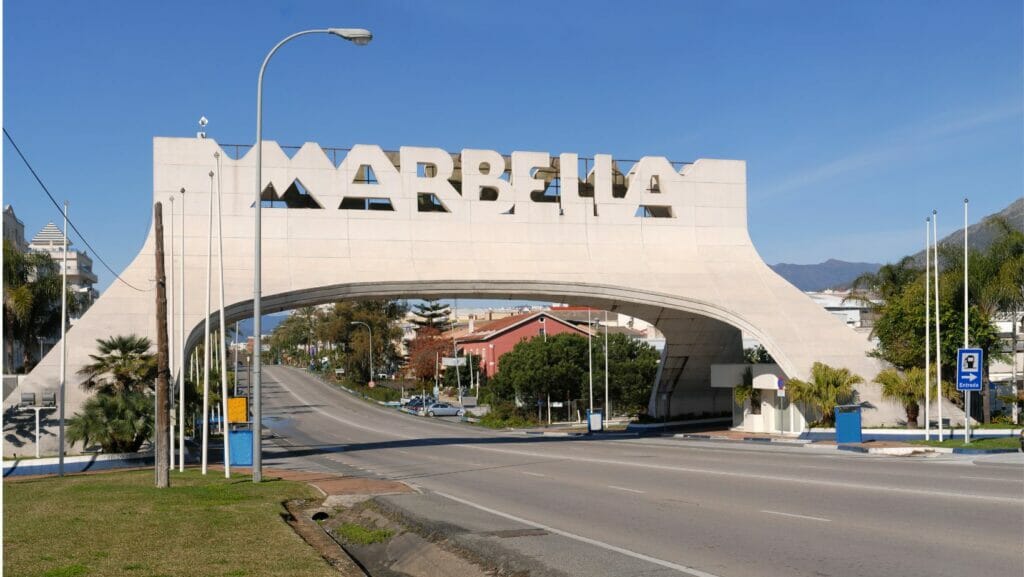 5 Mejores playas en Marbella y Puerto Banús - Visitanddo
