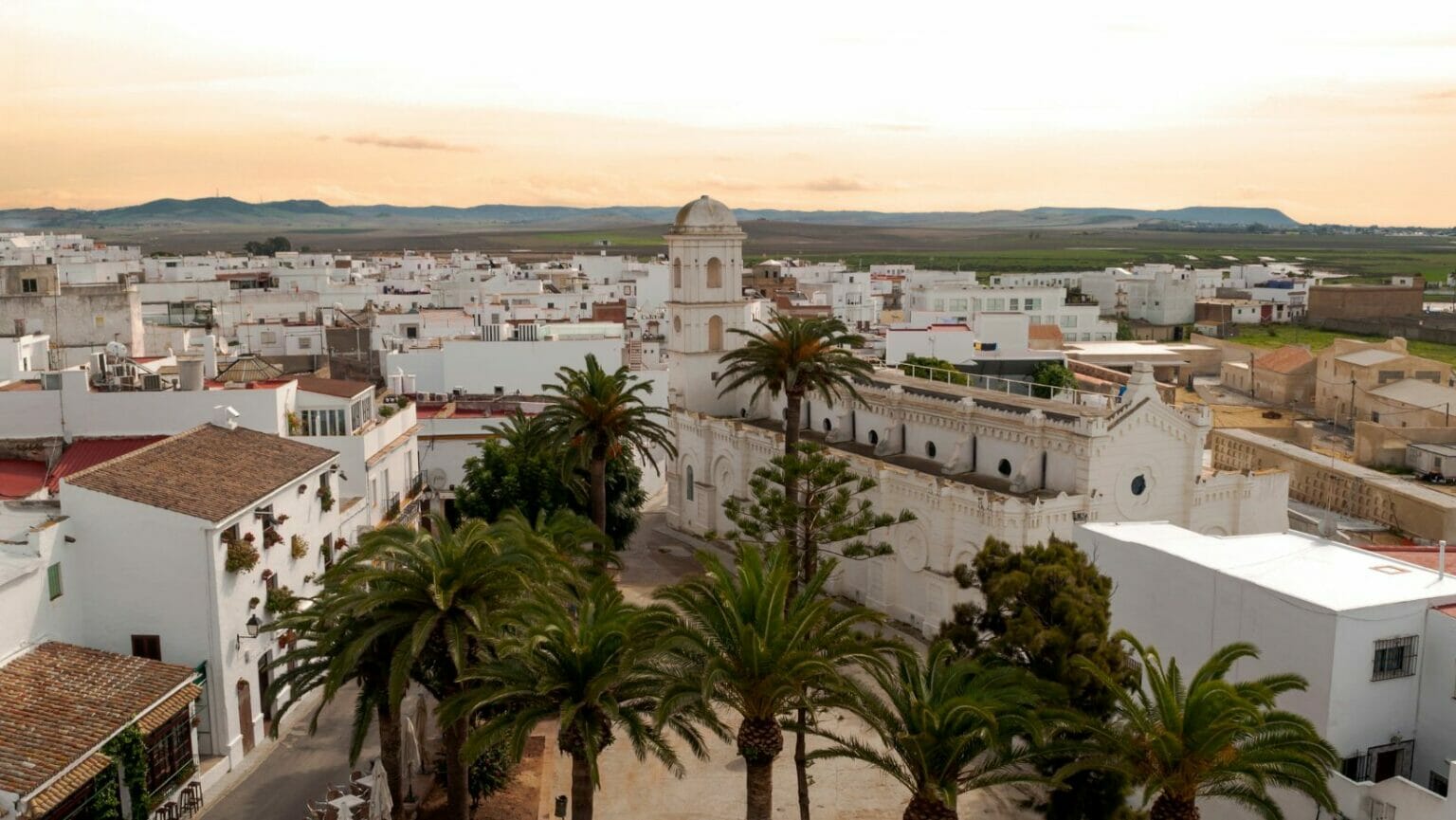 What to visit and what to do in Conil de la Frontera - Visitanddo