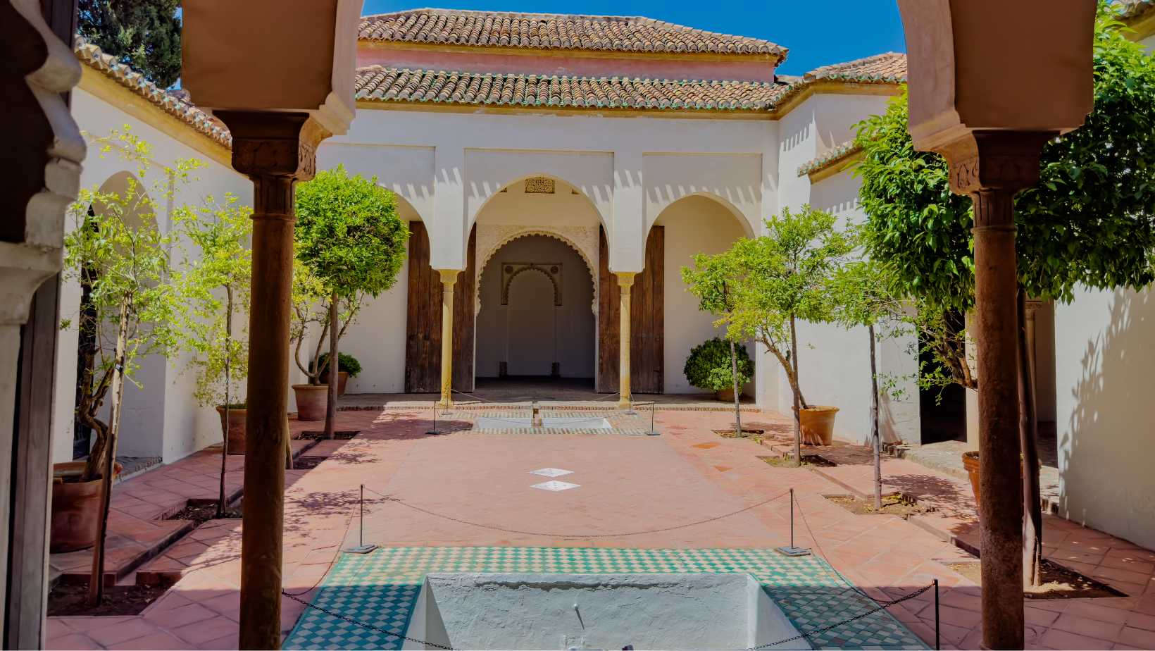 Alcazaba de Malaga : un voyage dans le passé andalou - Visitanddo