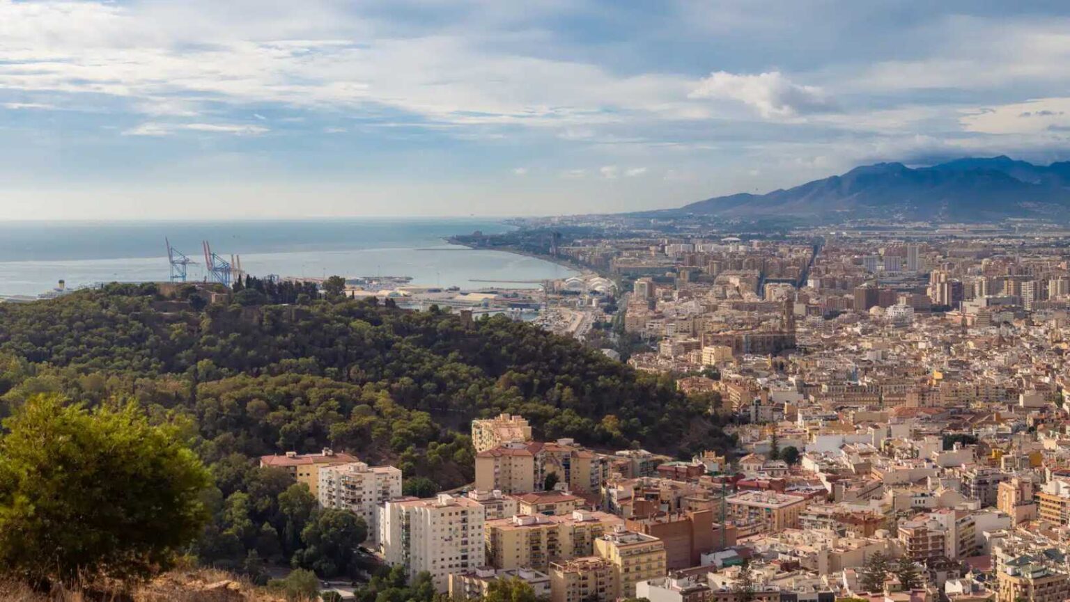 Monte Victoria : vues panoramiques et légendes de Malaga - Visitanddo